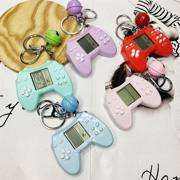 Retro Game Console Keychain Built-in 7 Games – Festivano